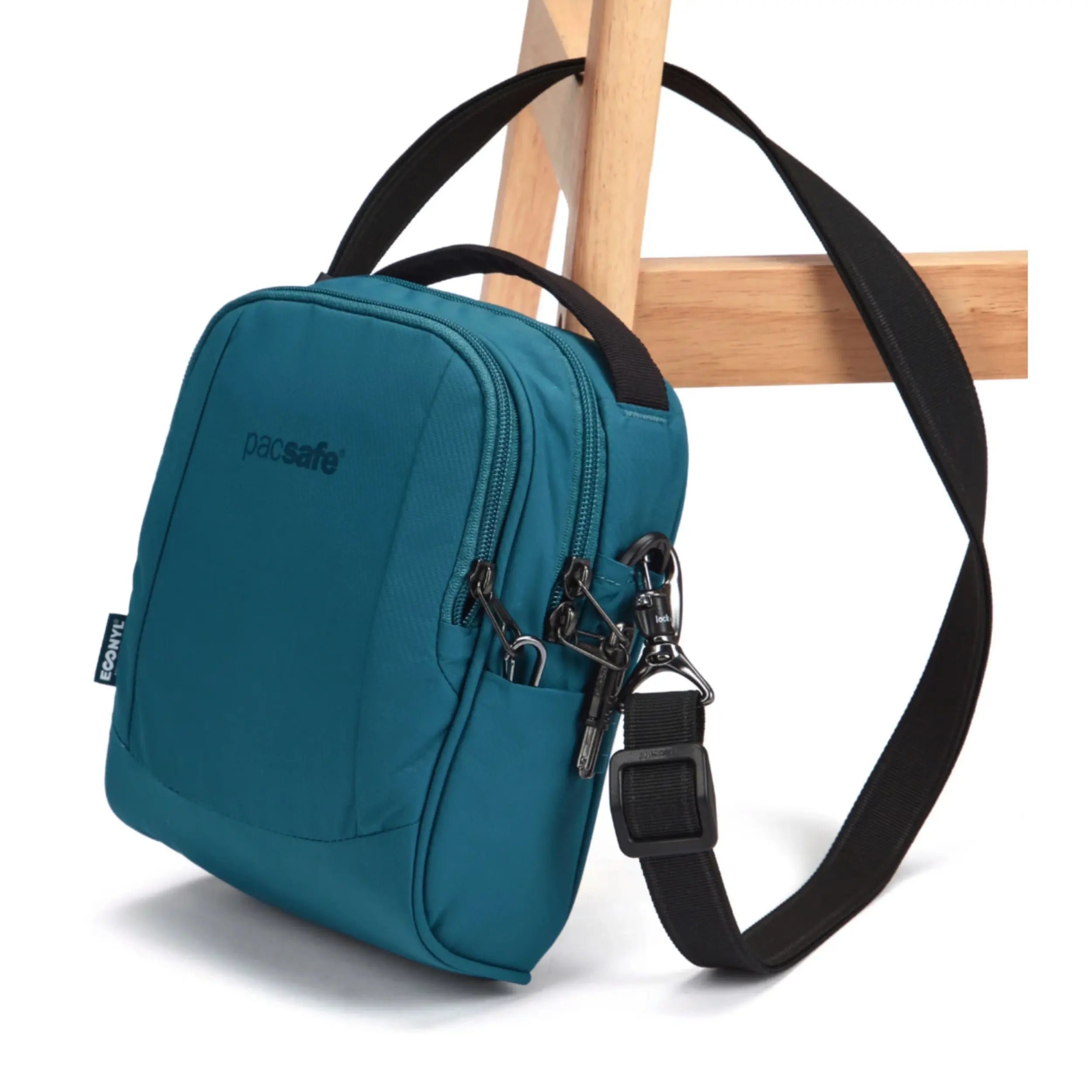Pacsafe Metrosafe Urban Anti Theft City Bags – Travel Universe